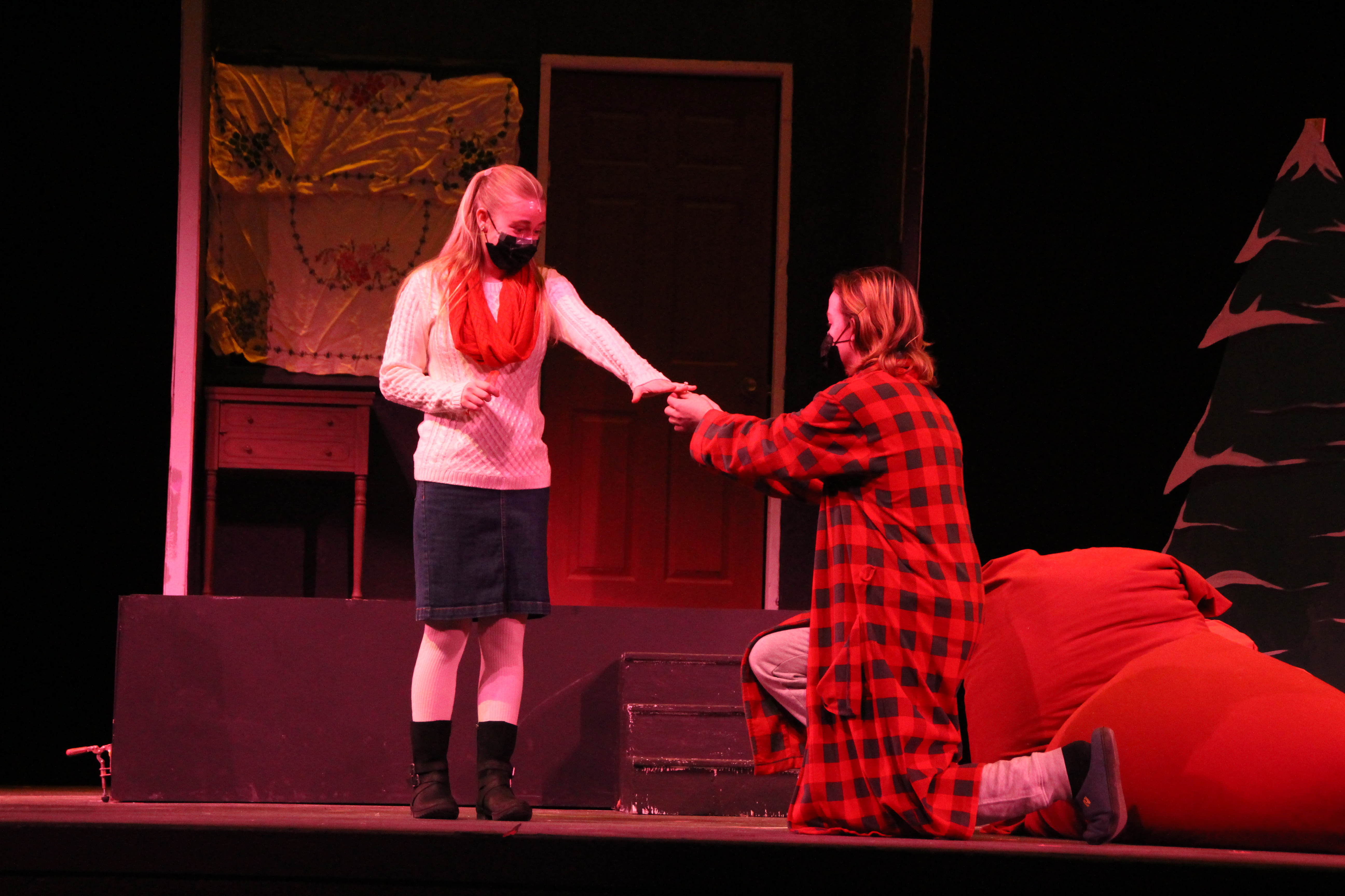 A magical trip to Almost, Maine: Drama Guild Manages Show Almost Like ...