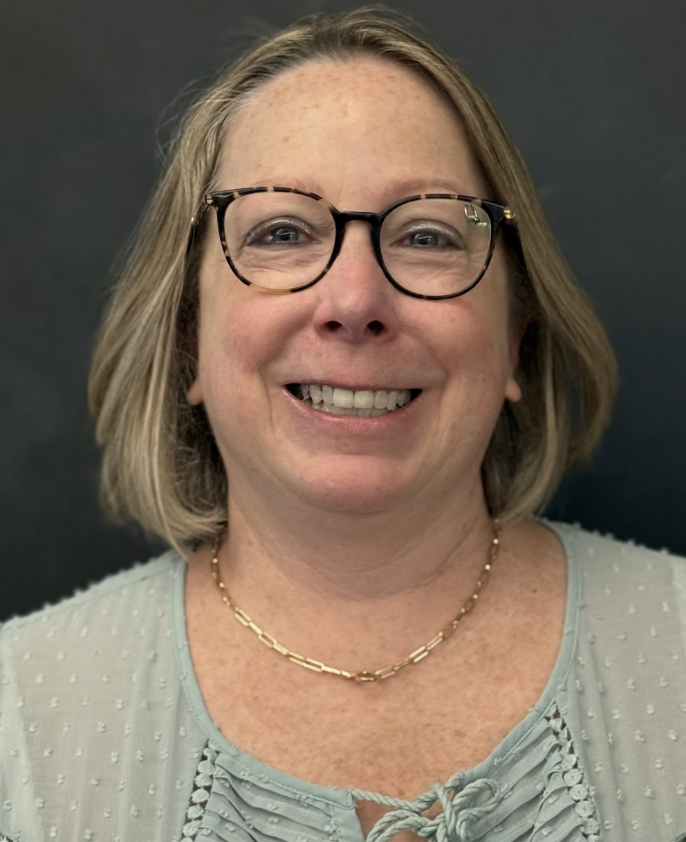 New Science Department Head Introduced to APS – AHS NEWSPAPER